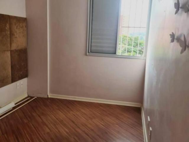 Apartamento 55m² com 2 dormitórios Cond. São Cristóvão