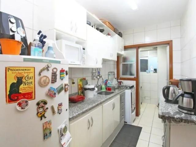 Apartamento 59m² 2 dormitórios e 1 vaga no bairro Cavalhada