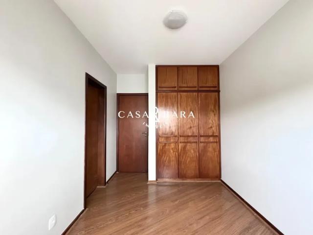 Apartamento 5 dormitórios 2 suítes e 2 vagas com hobby box Agronômica