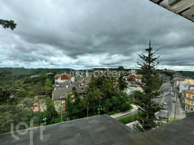Apartamento, 5 dormitórios, 260 m², em Vila Suica