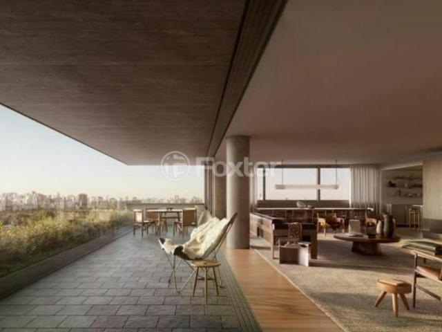 Apartamento, 5 dormitórios, 484 m², em Petrópolis