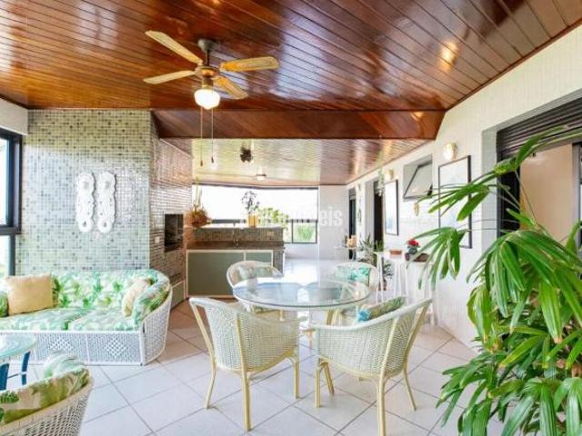Apartamento 5 Quartos 4 Suites 3 Vagas na Riviera de São Lourenço!