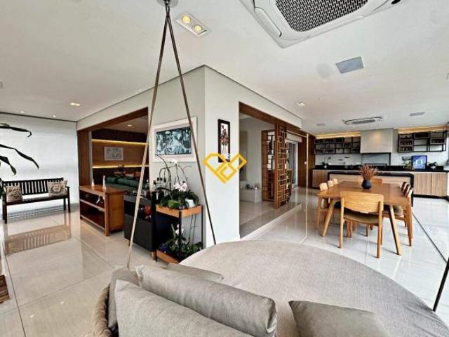 Apartamento 5 Quartos a Venda em Santos Sp