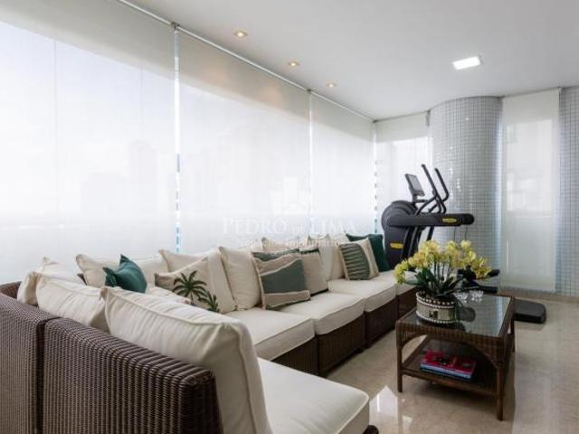 Apartamento 5 suítes, 3 salas, Leitura Biométrica, Ar condicionado na Água Rasa Condomínio Bauhaus