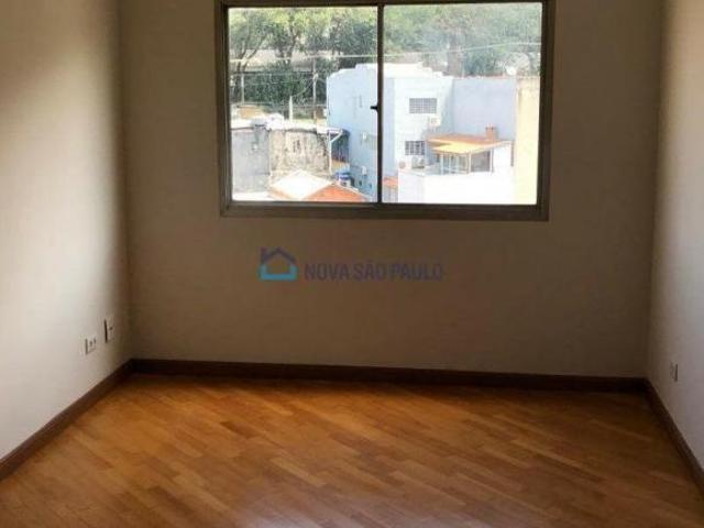 Apartamento 60m² 02 quartos 01 vaga Saúde São Judas