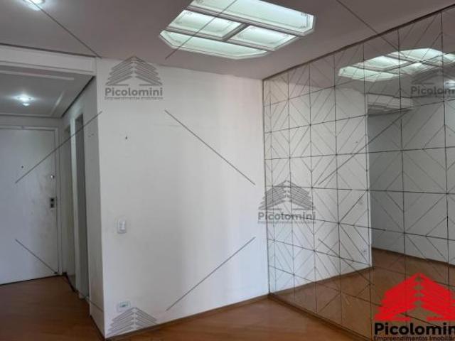 Apartamento 64 m²,Tatuapé, Condomínio Villaggio di Milano, 2 quartos, sala, varanda, lavabo,1 vaga