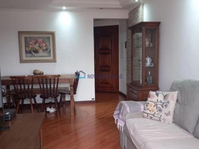 Apartamento 65m, 3 dormitórios, 2 vagas na Vila Guarani