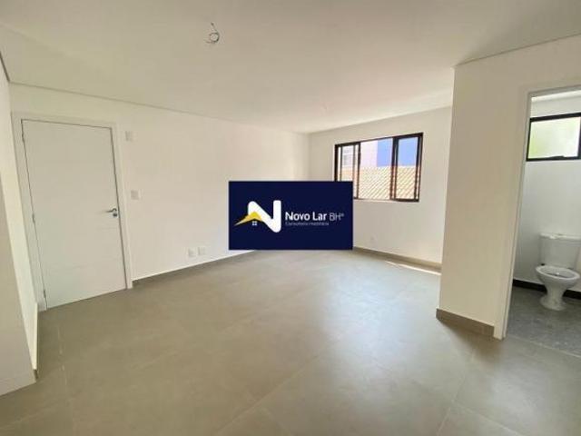 Apartamento 65m², 2 suítes, lavabo, elevador e 2 vagas no Prado