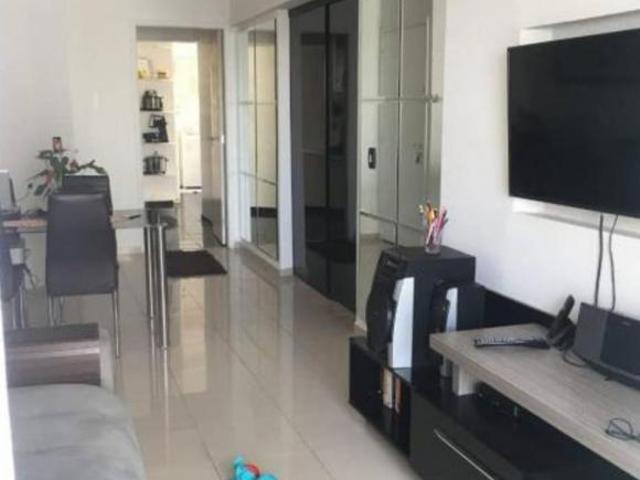 Apartamento 66m², 02 dormitórios, 01 suíte, 02 vagas de garagem Bairro Santana SP