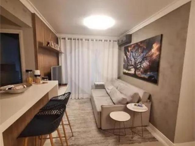 Apartamento 66m² com suíte e ótima planta na Vila Pompéia