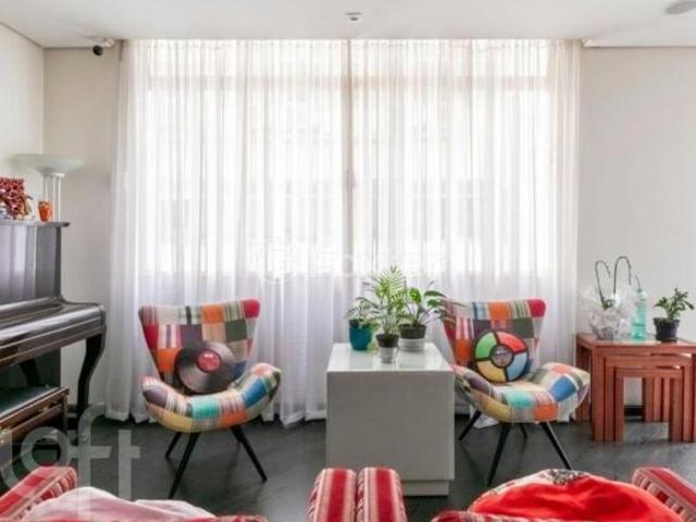 Apartamento, 6 dormitórios, 228.32 m², em Higienópolis