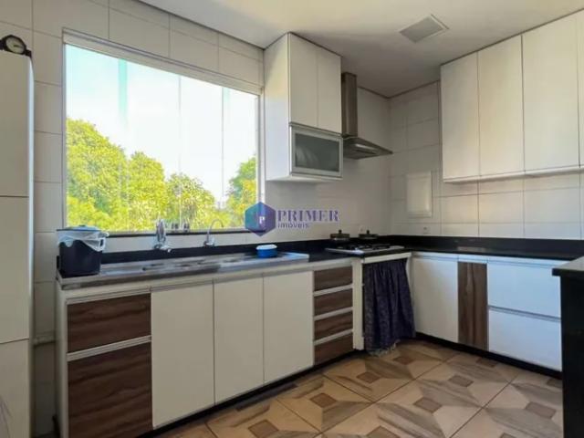 Apartamento, 6 quartos, 1 suite