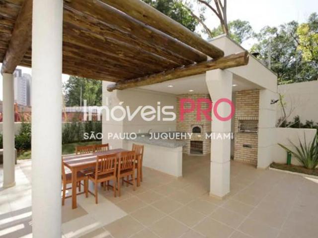 Apartamento 70 mts com 2 dormitórios, Varanda