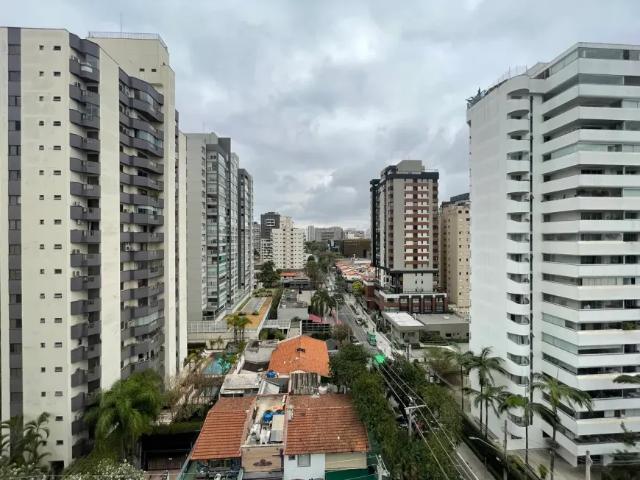 Apartamento 70m2 com 2 suítes e 1 vaga em Moema São Paulo/SP