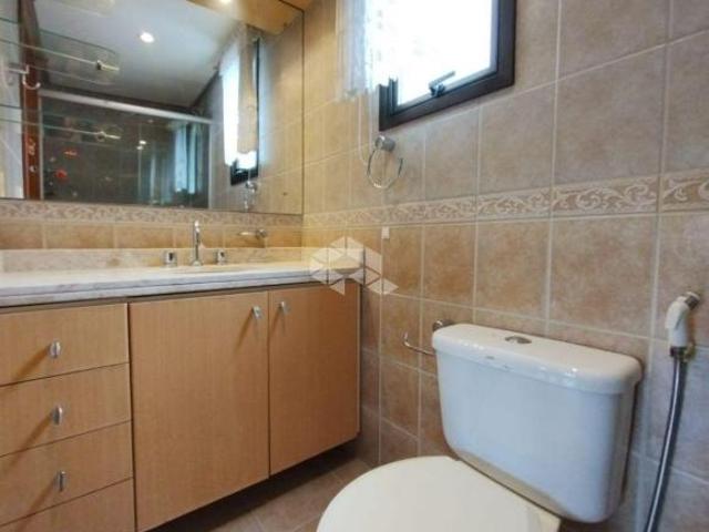 Apartamento 71m², 2 dormitórios, 1 garagem, Menino Deus
