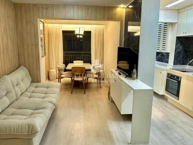 Apartamento 77m² excelente estado