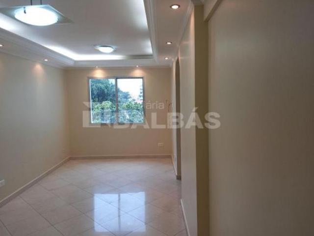 APARTAMENTO 75 m² 3 DORMS 1 VAGA PRÓXIMO A PÇA. SILVIO ROMERO