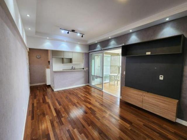 Apartamento 75m² | 2 dorms 1 suíte + 2 vagas | Varanda | Jardim da Glória