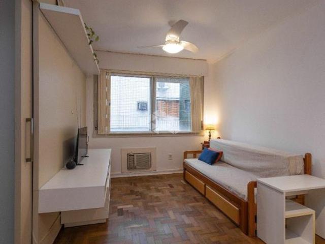 Apartamento 76m² 2 dormitórios 1 vaga coberta no bairro Petrópolis