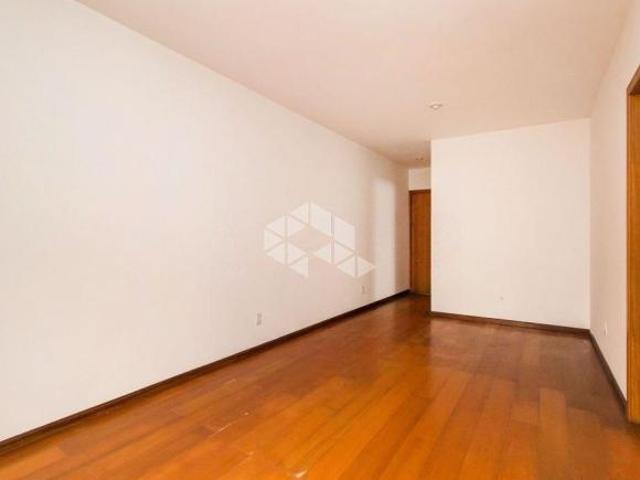 Apartamento 78m² 2 dormitórios 2 vagas no Petrópolis
