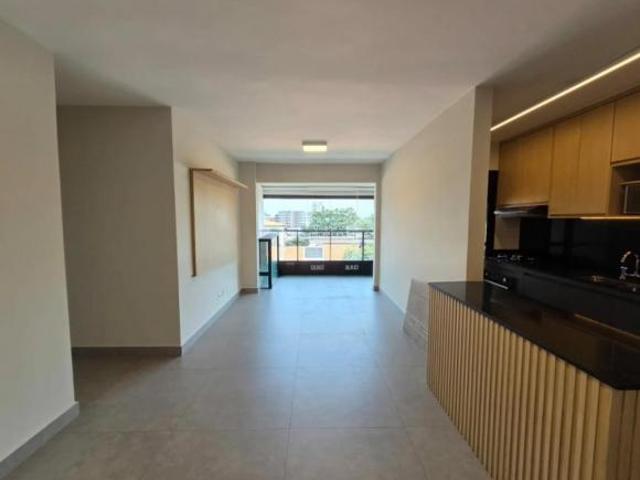 Apartamento 80 m² com 3 Quartos sendo 1 Suíte, 1 Vaga de garagem à Venda por R$ 1.300.000,00 ou Loc