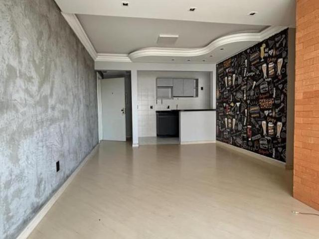 Apartamento 80m² para venda por R$370.000,00. 3 três dormitórios sendo 1 uma suíte Canoas/RS B
