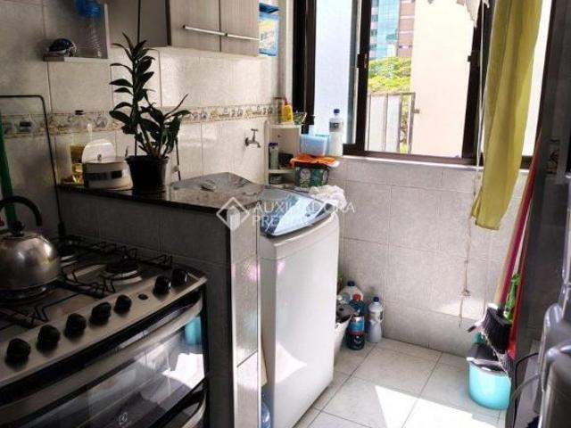 Apartamento 84m², sem condomínio, no Bairro Jardim em Santo André