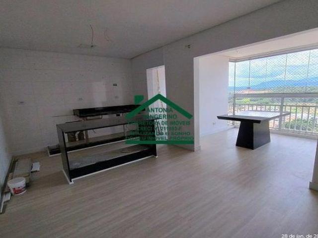 APARTAMENTO 85,5m² + 22m² 2 OU 3 DORMS 1 SUÍTE 2 VAGAS – JORDANÓPOLIS–ARUJÁ/SP