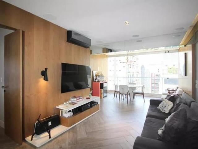 Apartamento 85m² à venda, 2 quartos, 1 suíte e 2 vagas Moema