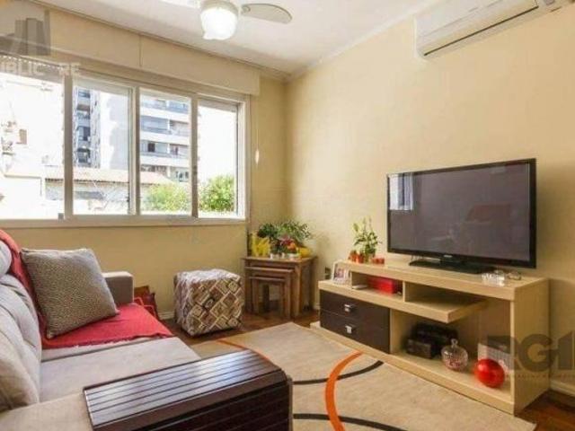 Apartamento 86m² 3 dormitórios, 2 banheiros, 1 vaga no bairro Petrópolis