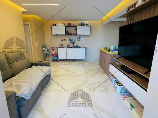 Apartamento 89m2 no Tatuapé, 500m da estação do metro Carrão, Varanda Gourmet, 2 suítes, closet, 2 v