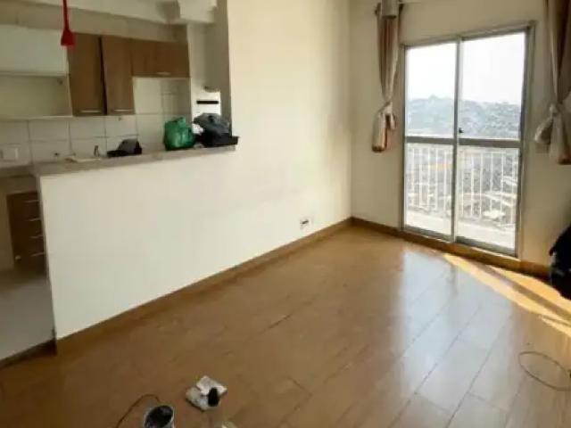 Apartamento 8 andar para locação dois quartos uma vaga de carro