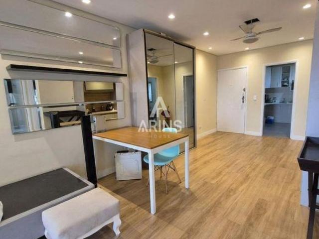 Apartamento 97 m² no Marapé com suíte, varanda e 1 vaga