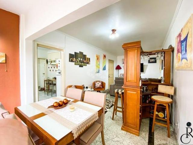 Apartamento 95,63m² 3 dormitórios,sendo 1 suíte, 01 box duplo coberto, no bairro Centro em Canoas