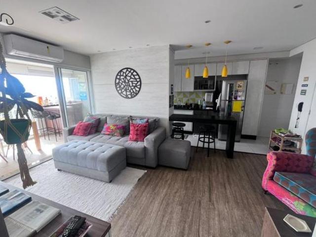 Apartamento 95 m² com 3 quartos, sendo 02 suítes, 02 vagas, Vila Monumento, São Paulo
