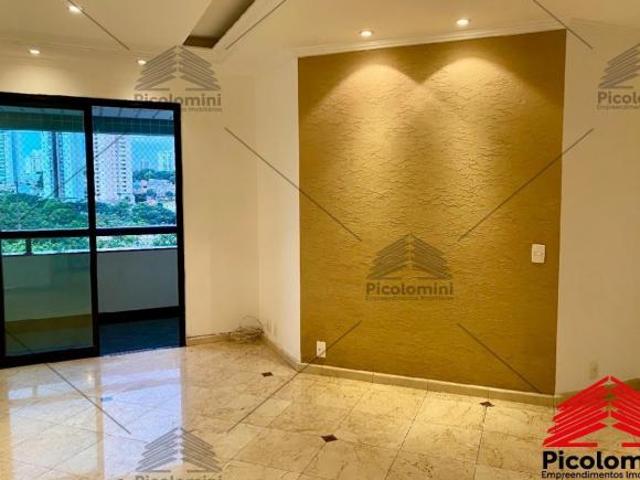 Apartamento 96 m²,Ceret, Anália Franco,03 quartos, 01 suíte,sala com varanda, vista para a piscina d