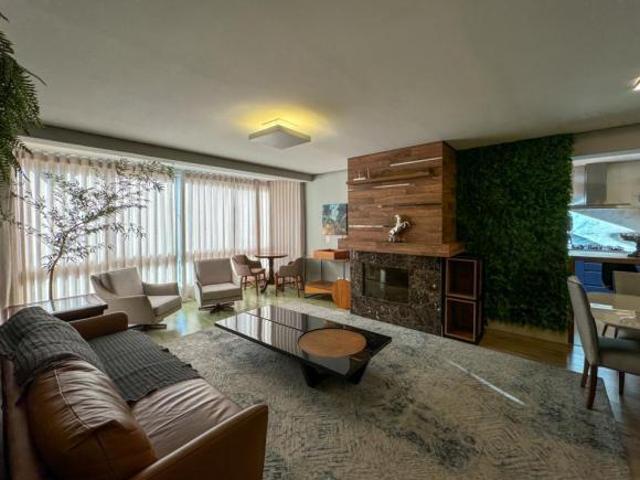 Apartamento 03 Dorm. Bairro Centro