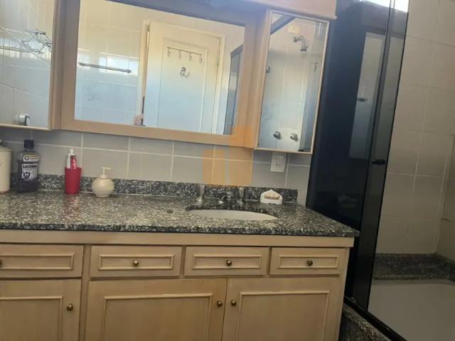 Apartamento 03 dormitórios, 03 vagas em Moema