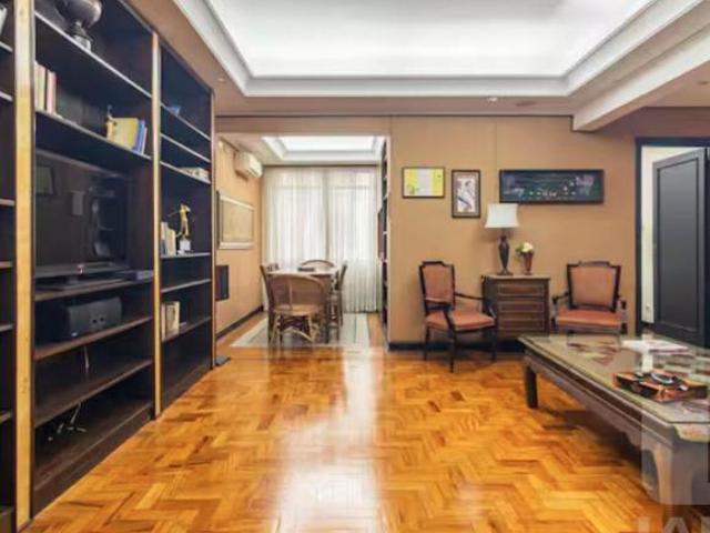 Apartamento 03 dormitórios, 01 vaga em Consolação