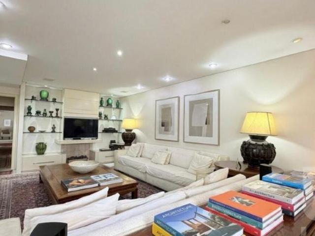 Apartamento 03 dormitórios, 04 vagas em Higienópolis