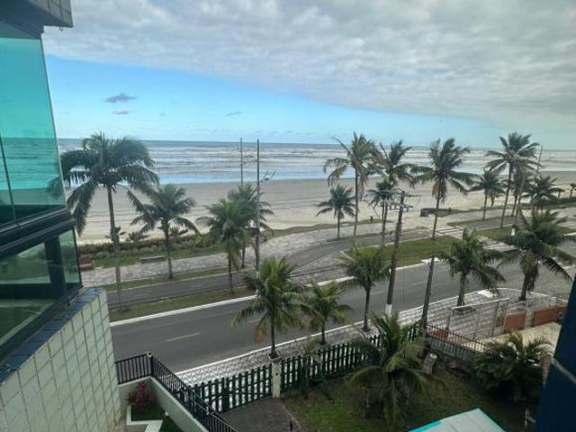 apartamento 03 dormitórios á venda na praia grande vila real frente mar