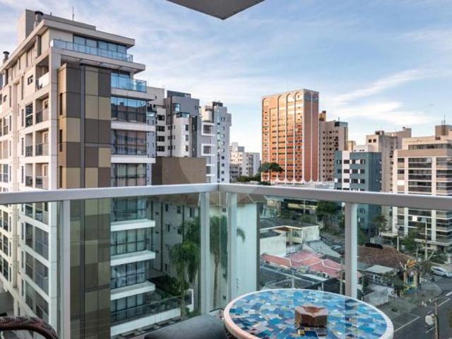 Apartamento 03 dormitórios, bairro Bigorrilho 041 99710 46 52
