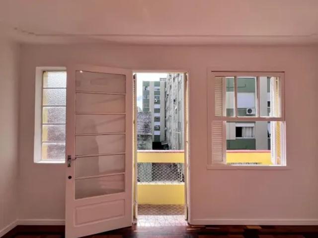 Apartamento 03 dormitórios Centro