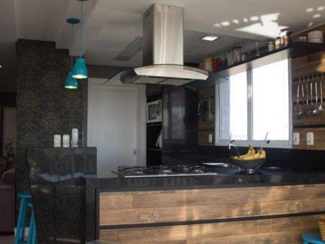 APARTAMENTO 03 DORMITÓRIOS COM SUÍTE E 1 VAGA COBERTA NO BAIRRO MAR
