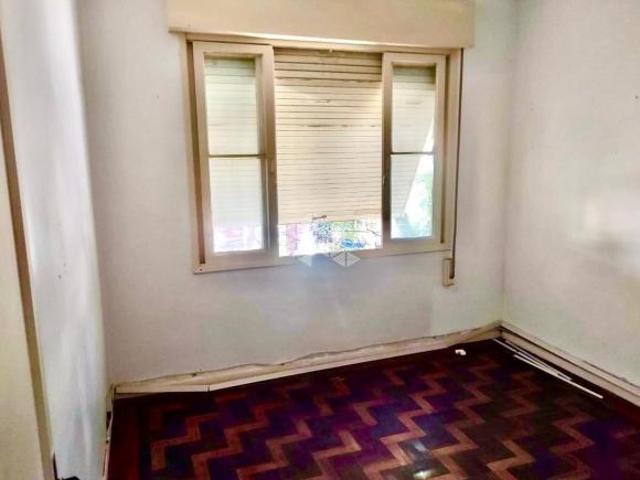 Apartamento 03 dormitórios e 02 banheiros no bairro São João