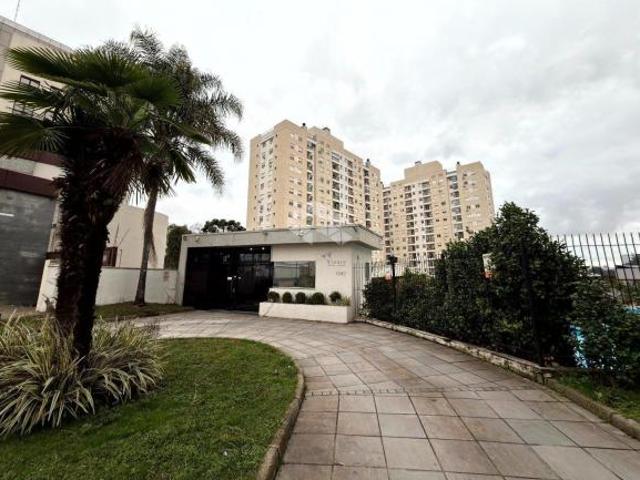 Apartamento 03 dormitórios no Bairro Santa Catarina