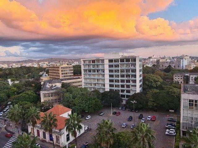 Apartamento 03 dormitórios no Bom Fim em Porto Alegre