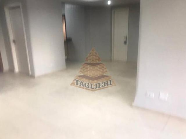 Apartamento 03 dormitórios próximo ao Metrô á venda