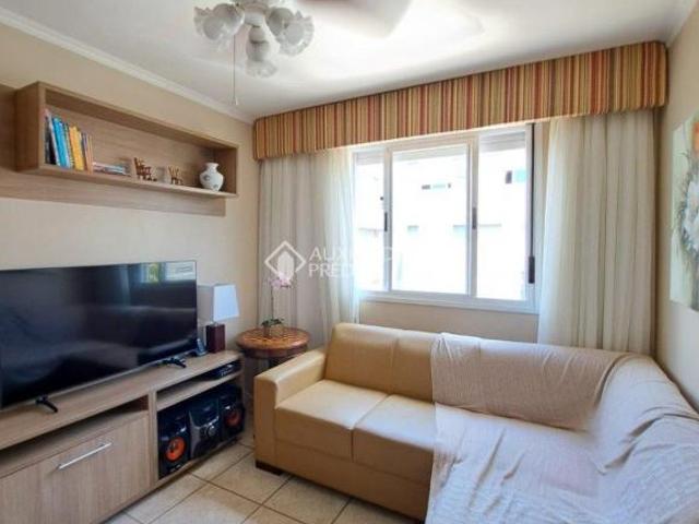 Apartamento 03 dormitórios reformado amplo todos os moveis fixos ficam, vaga rotativa portaria 24hs