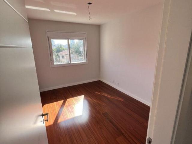 Apartamento | 03 dormitórios | Rio Branco